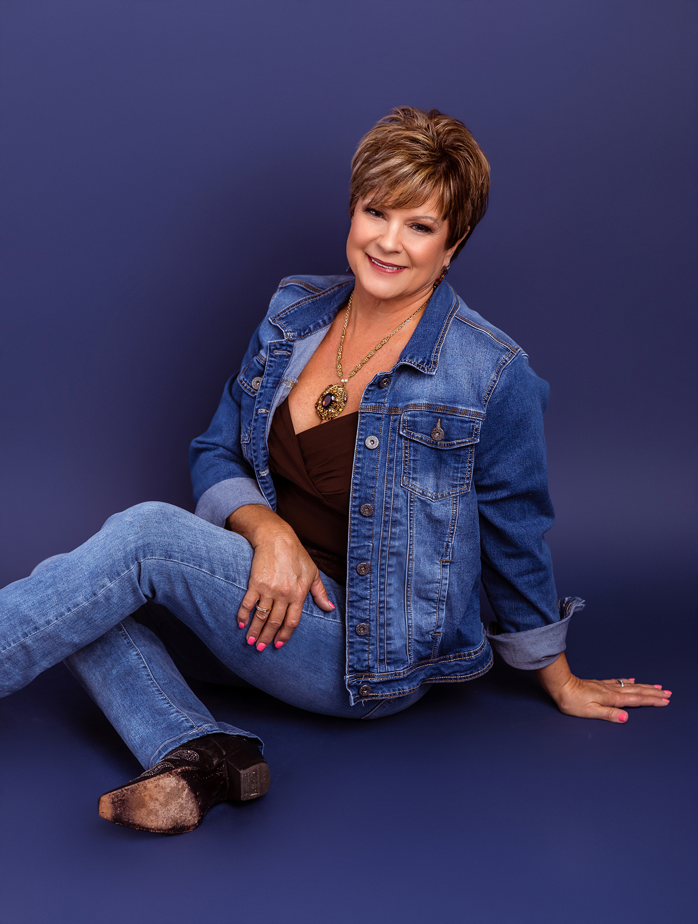 Over 40 and Fabulous! Ms. Patti - portraitsbyrlee.com